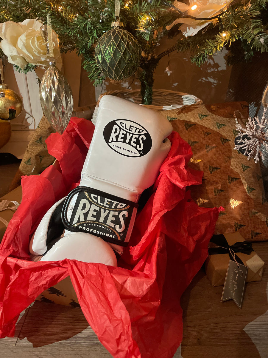 5 Perfect Boxing Gifts Under the Tree: Cleto Reyes Christmas Essential